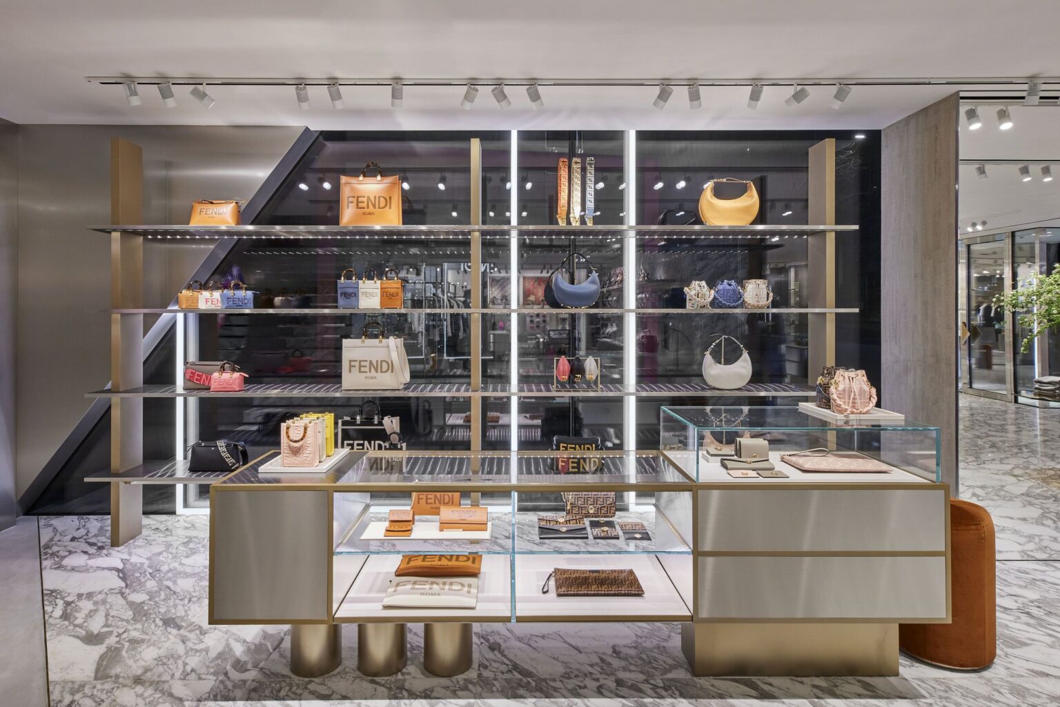 Fendi in the heart of Seoul: A New Era of Luxury Fashion Experience ...