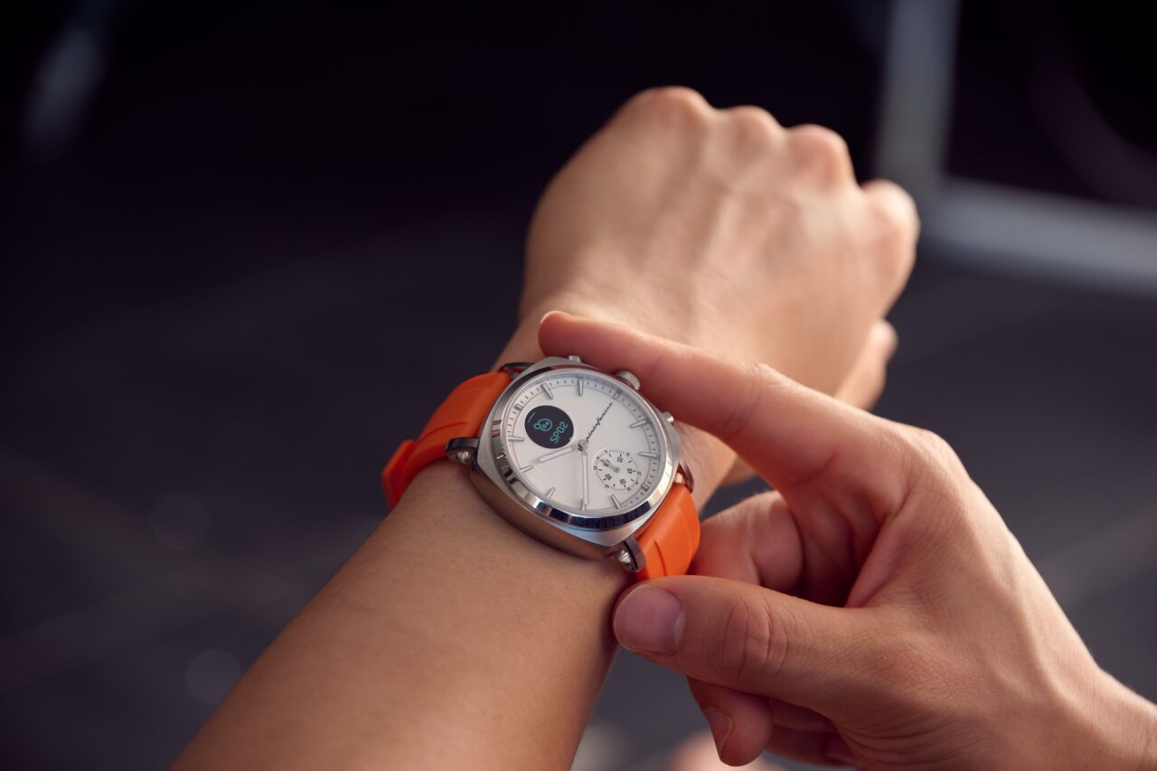 “SENSO”… Pininfarina Hybrid Watches by Globics